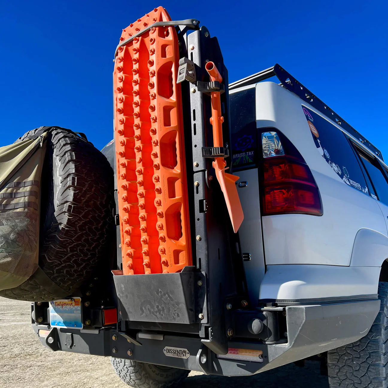 Dissent Off-Road MaxTrax Mount for Overland Panel and Overland Pro Swi ...